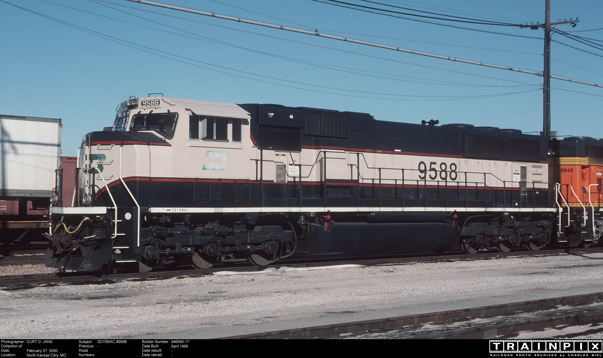 BN SD70MAC #9588