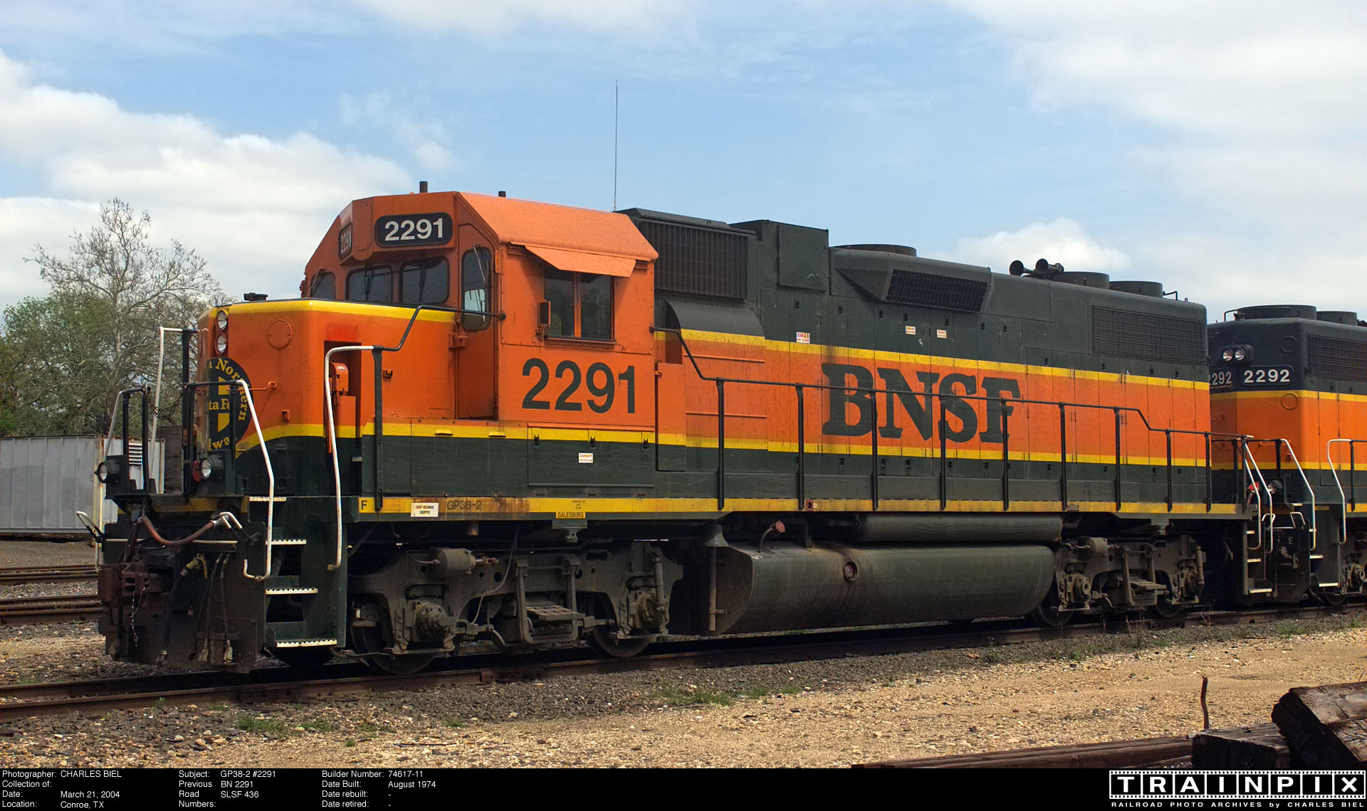 The BNSF Photo Archive - GP38-2 #2291