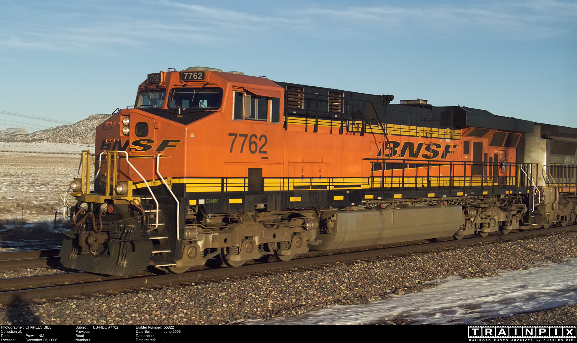 The BNSF Photo Archive - ES44DC #7762